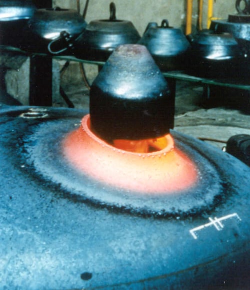 How are Glass-Lined Vessels Made? | De Dietrich